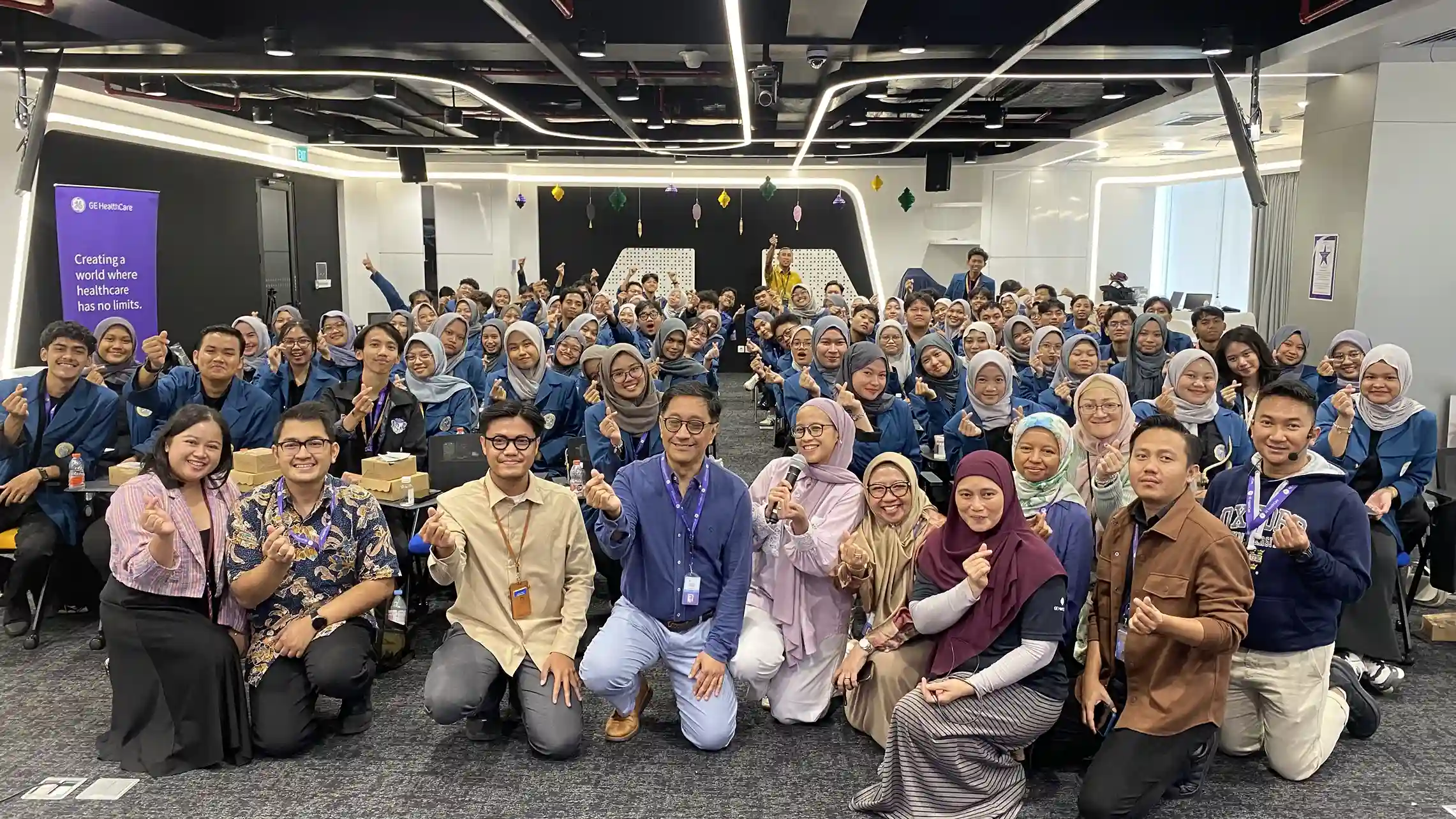 Menambah Wawasan Baru HIMARO Melalui Visiting Radiology Vol. 2 ...